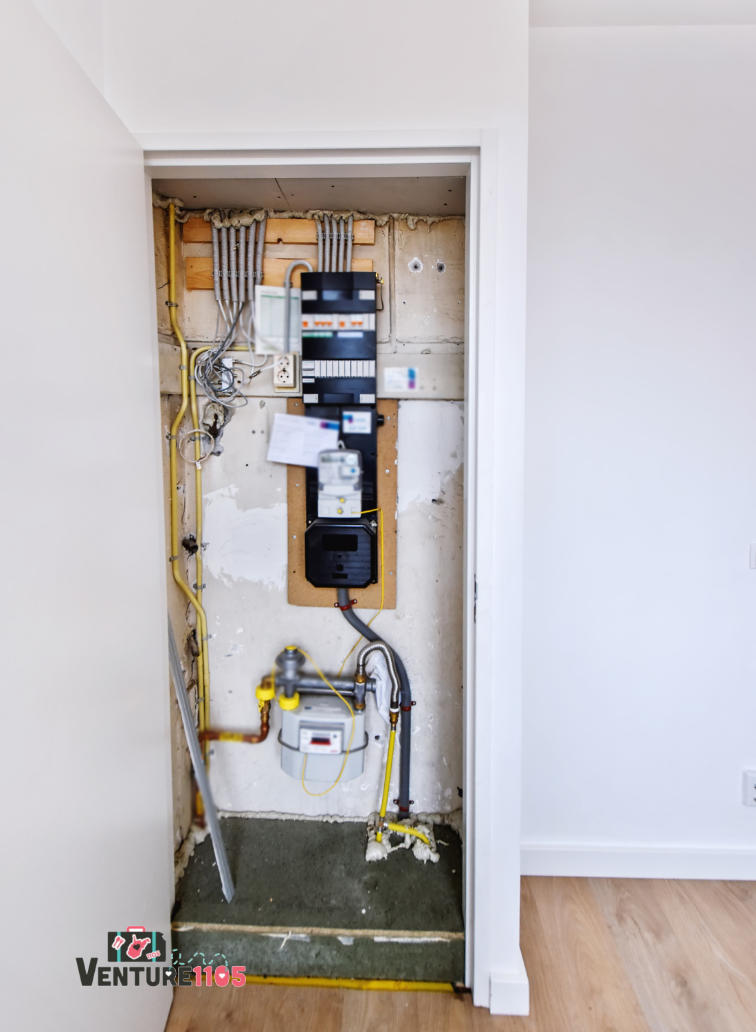 100 vs. 200-Amp Panels: Which One is Right for Your Home? - Venture1105